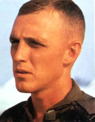 Regulation cut: Navy, Army, Military cut With Receding Hairline - AtoZ ...